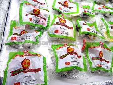 McDonald’s Snoopy World Tour 2 (Year 1999) Set of 28 | Collectible Toy ...